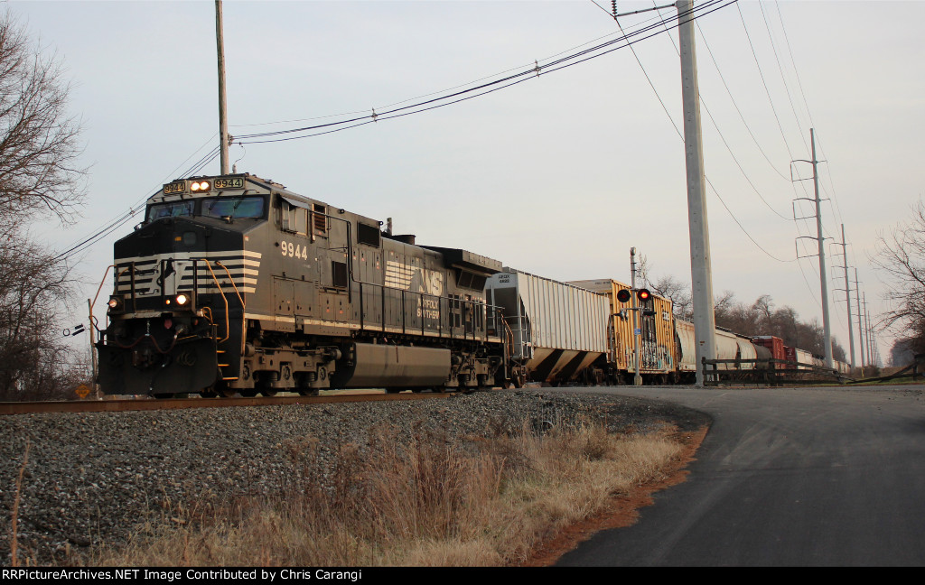 NS 9944 on K64